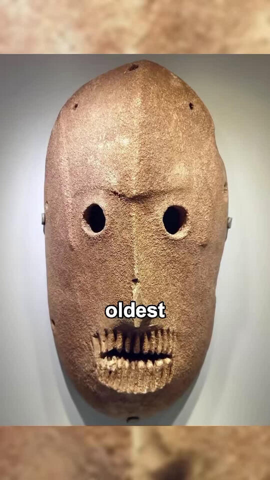 #UnpopularOpinion Normal looking photos with creepy back stories ...