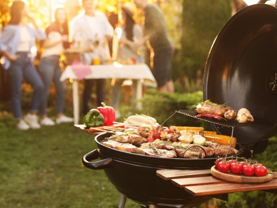 Mom Lists 7 Grilling Hacks Everyone Should Know for Summer