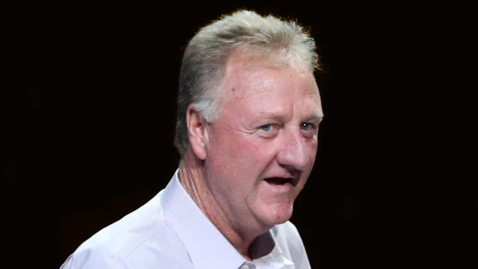 Larry Bird admits that he never liked the three-point shot: "The only ...