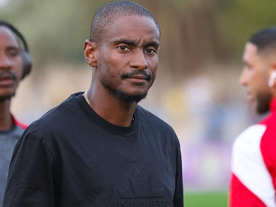 'Rhulani Mokwena is concentrating on Mamelodi Sundowns & Wydad ...