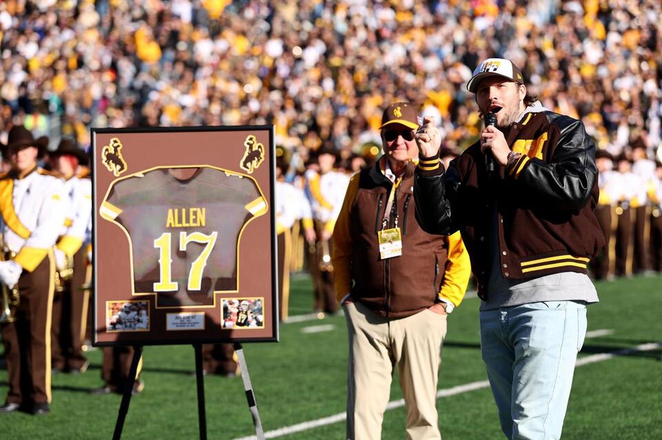 [WATCH] Josh Allen’s CSU Dig Steals the Show at Jersey Retirement ...