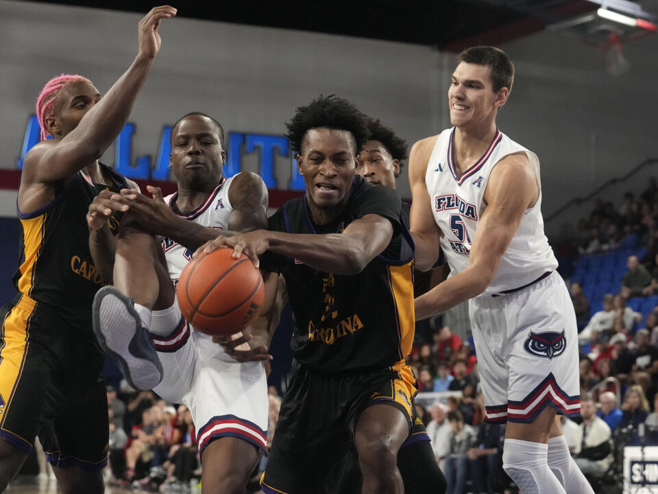 East Carolina Florida Atlantic Basketball