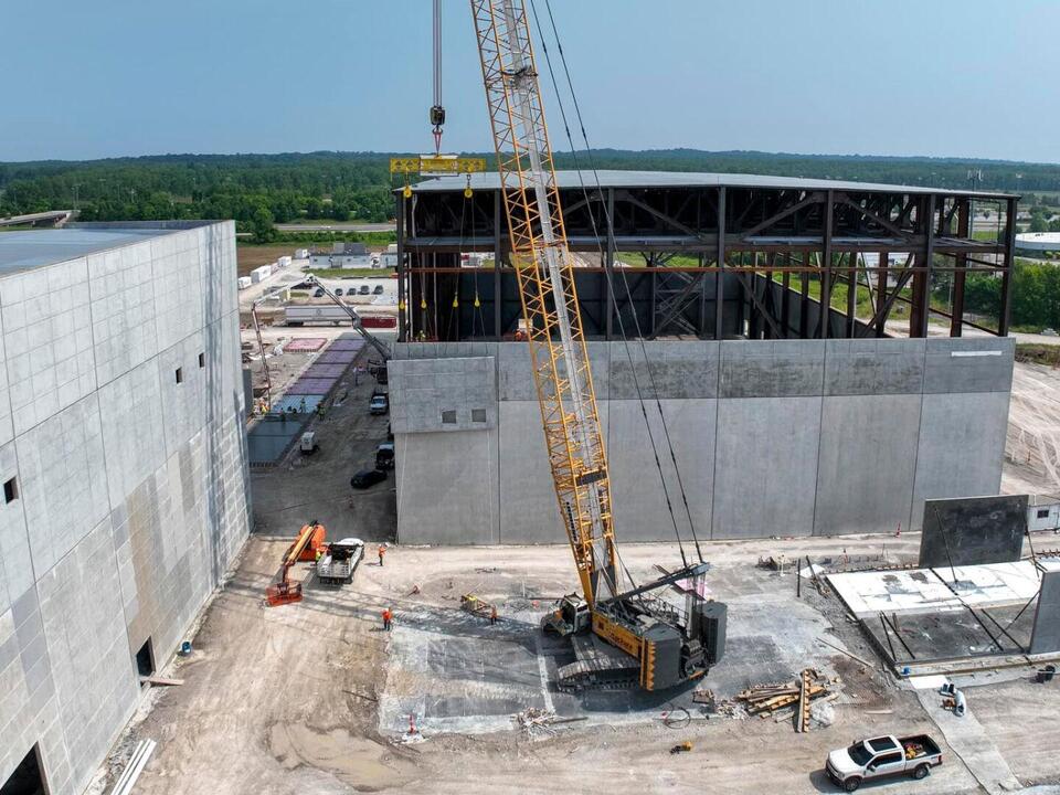 Work planned to resume at Gateway Studios construction site