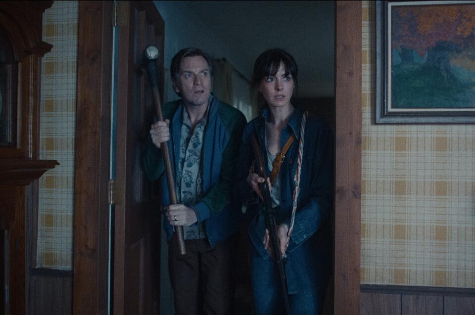 Can You Guess ‘The End of Oak Street’ Twist From the Trailer Alone ...