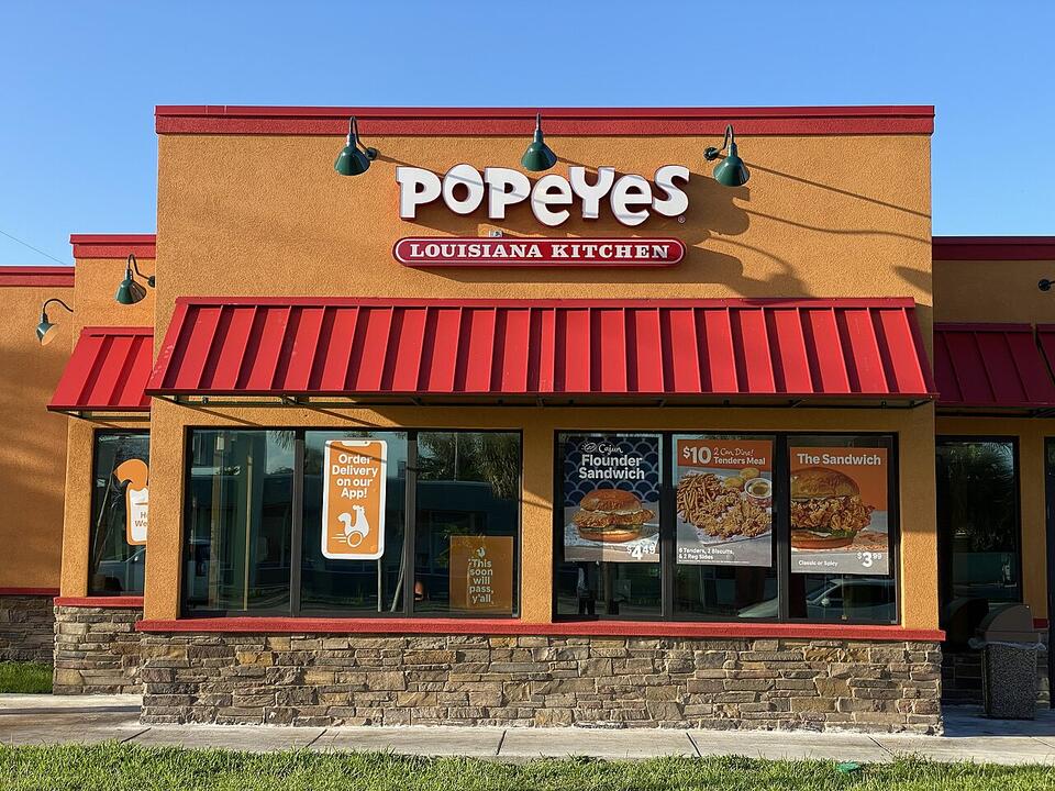 Popeyes Bringing Back Its Big Box Deal Is the Clearest Sign Yet That ...