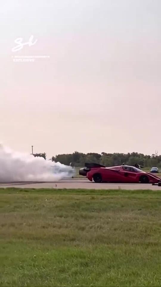 They stuck a jet engine in this Ferrari Enzo ferrari jetpower carmod ...