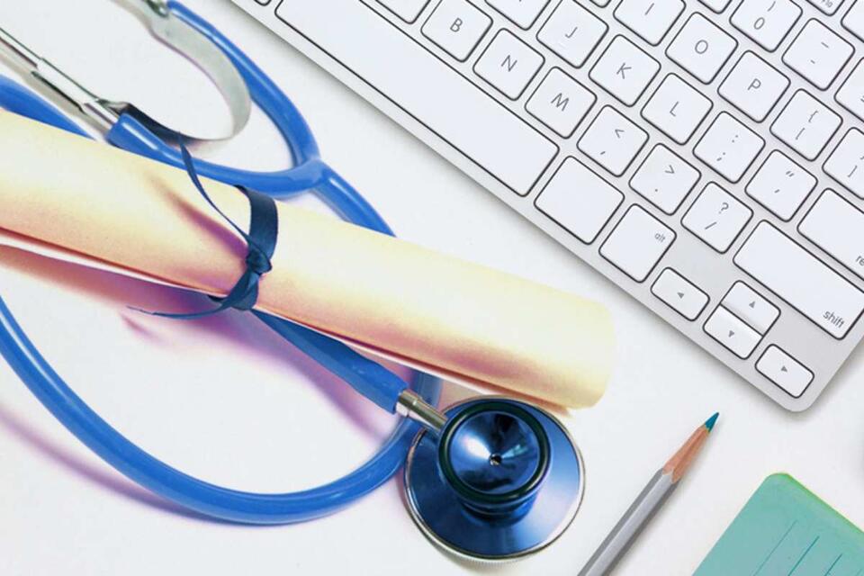 15 Online Medical Certifications Every Aspiring Healthcare Professional ...