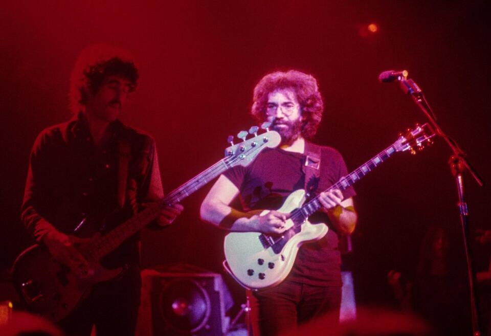 This Iconic 1975 Grateful Dead Album Climbs Back Up the Music Charts 50 ...