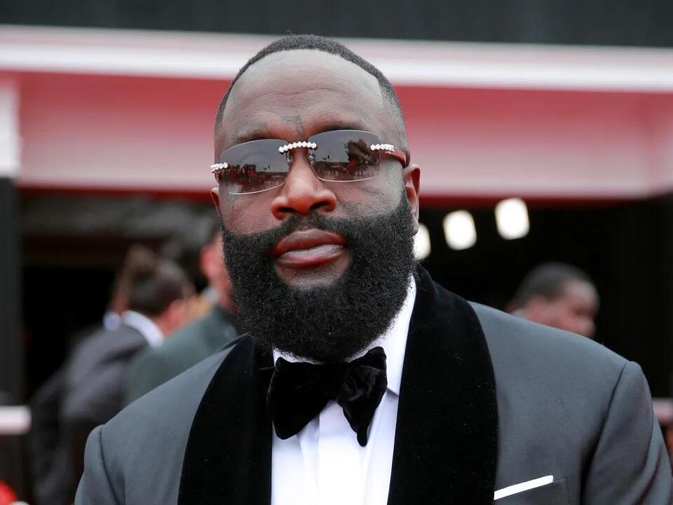 Rick Ross Attacked by Drake Fans for Playing ‘Not Like Us’ in Chaotic Video