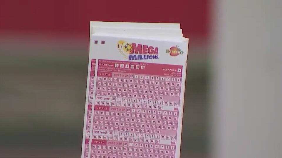 Alabamans rush to Georgia for Mega Millions tickets - NewsBreak
