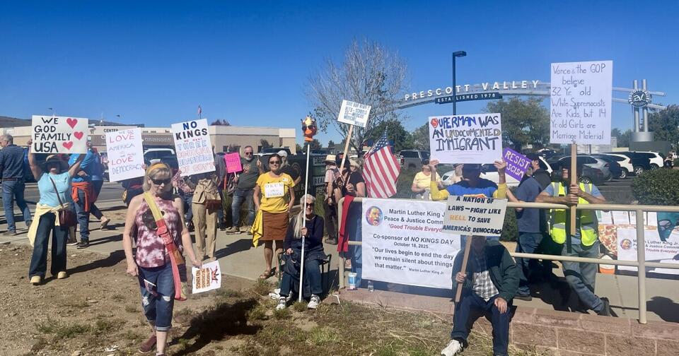“No Kings” Protests Draw Thousands Across Northern Arizona - NewsBreak