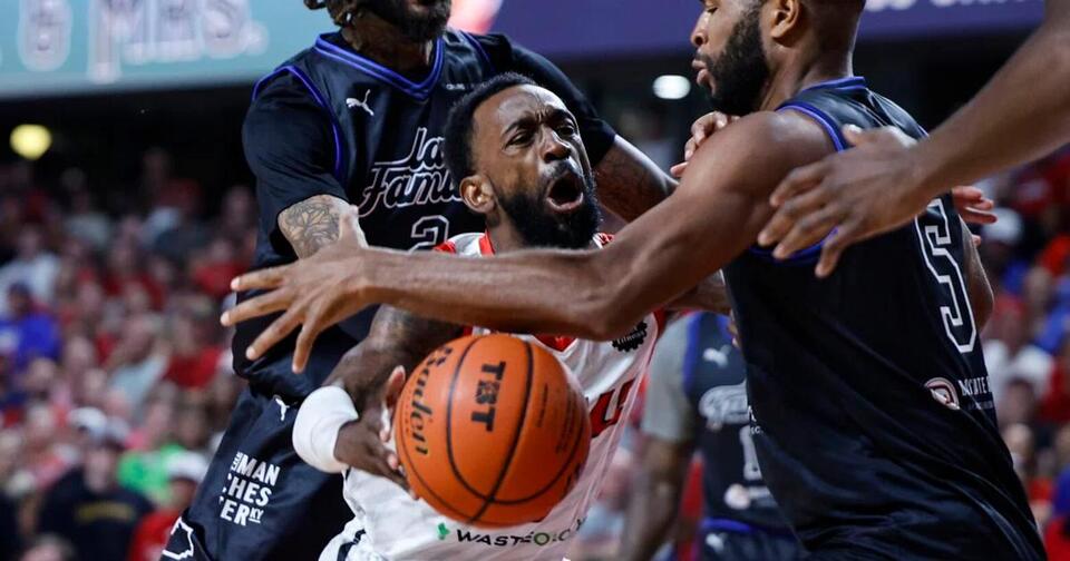 TheVille, Russ Smith returning for 2025 TBT event in Freedom Hall ...