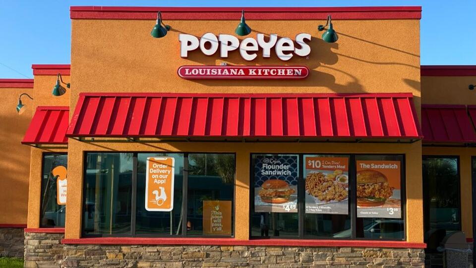 Popeyes mega-franchisee with 130+ stores collapses into bankruptcy ...