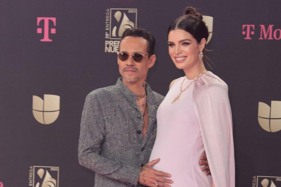 Marc Anthony announces birth of 7th child on Father's Day - NewsBreak