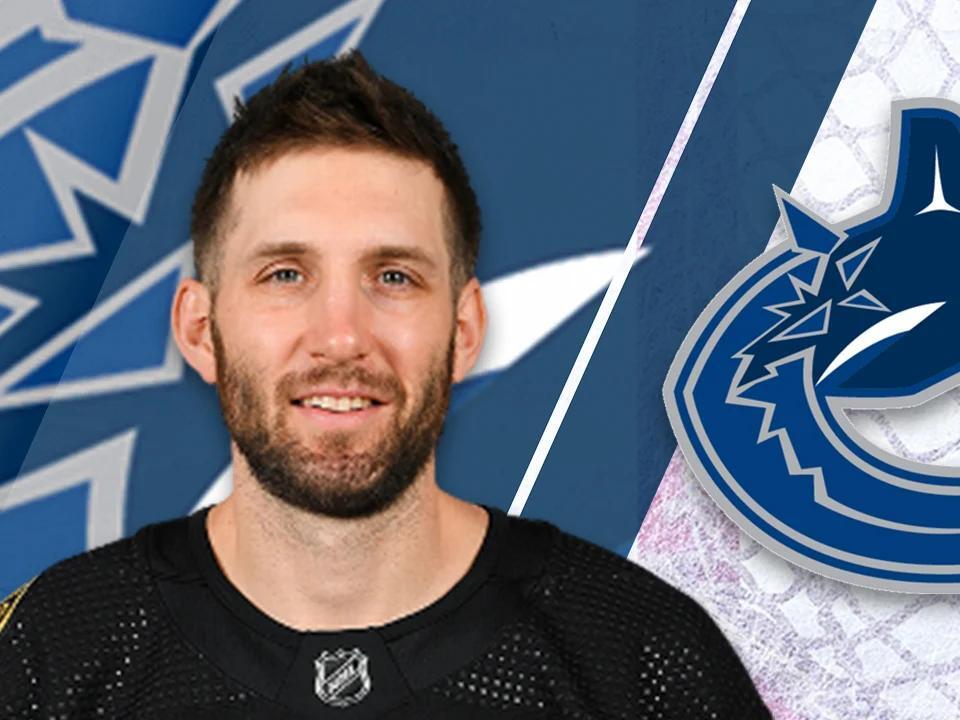 Duluth Native Derek Forbort Signs with Vancouver Canucks