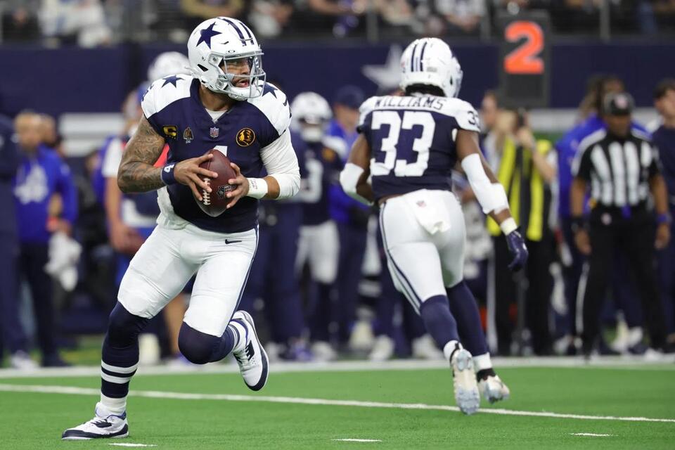 NFL Expert Picks for Week 14 of 2025 - NewsBreak