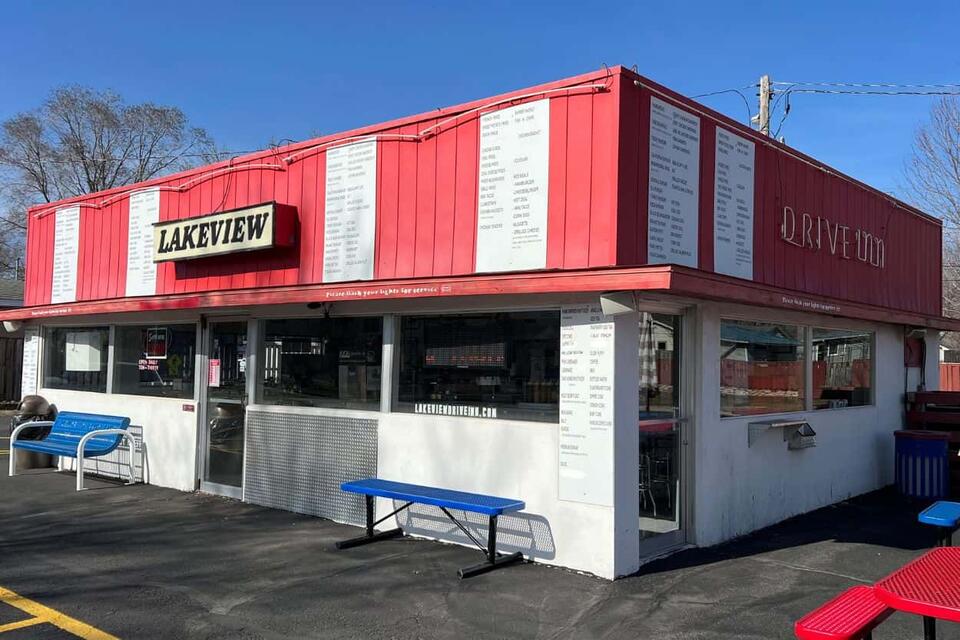 Winona, Minnesota’s Iconic 86-Year-Old Drive-In Restaurant Reopens For ...