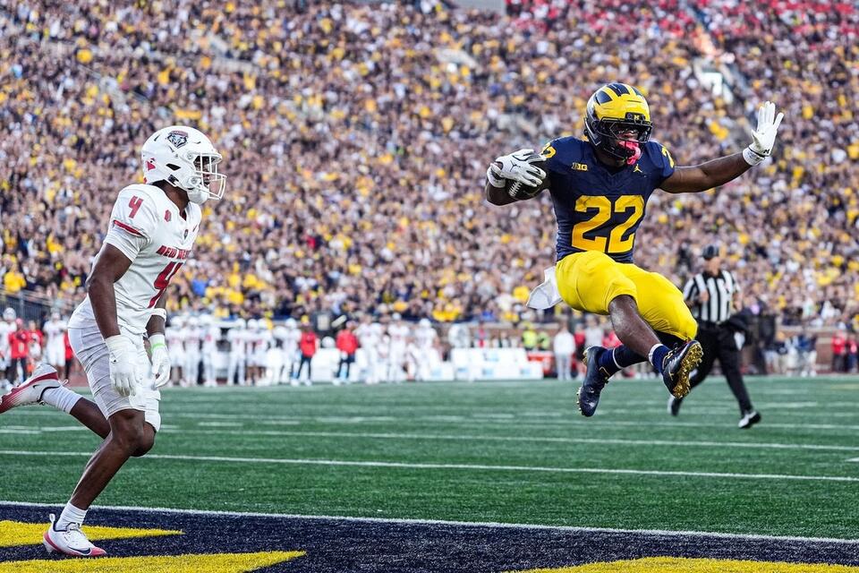 Michigan RB Justice Haynes enters transfer portal - NewsBreak