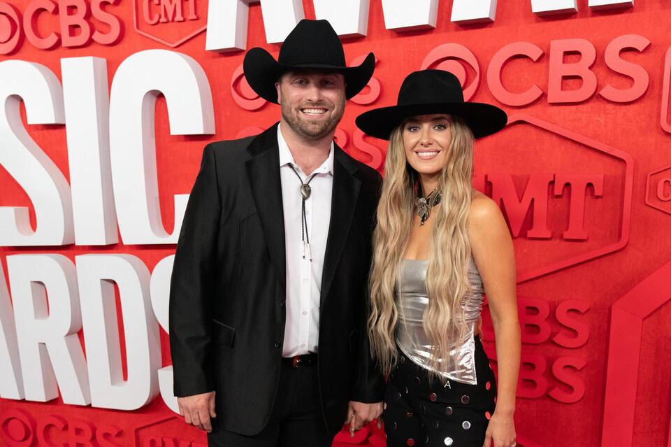 Lainey Wilson engaged to former NFL quarterback after four years of ...