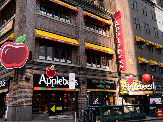 Doherty sells most of its Florida, Georgia Applebee's units to Flynn Group
