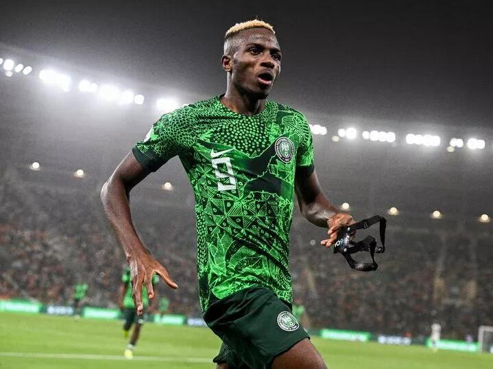 Liverpool transfer news as incredible Victor Osimhen claim made and ...