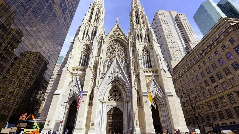 St. Patrick’s Cathedral unveils its largest mural in 150 years ...
