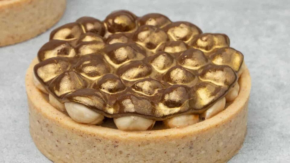 21 Irresistible Mini Desserts That'll Make You the Star of Every ...