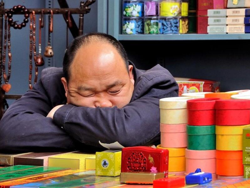 Excessive daytime sleepiness can lead to dementia, study indicates