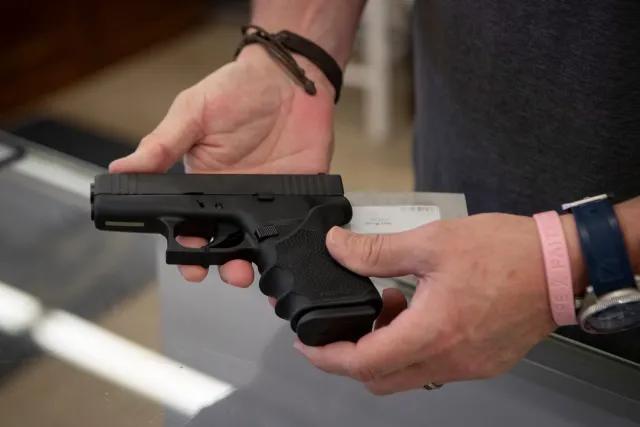 California may ban Glocks over 1 small device — Gun owners furious ...