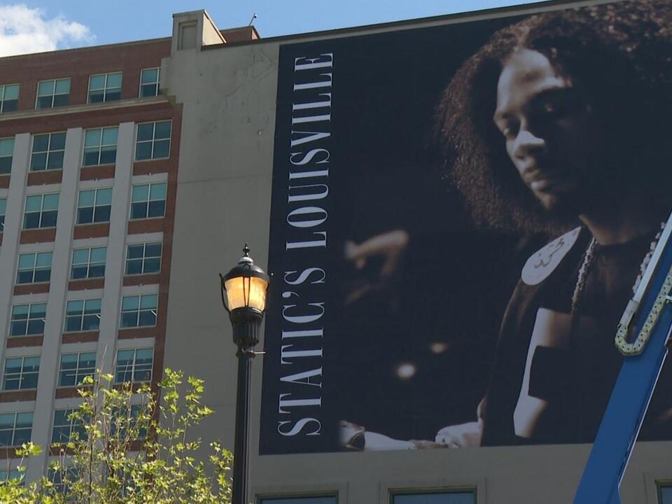 Static Major's family thankful for Louisville Hometown Hero banner