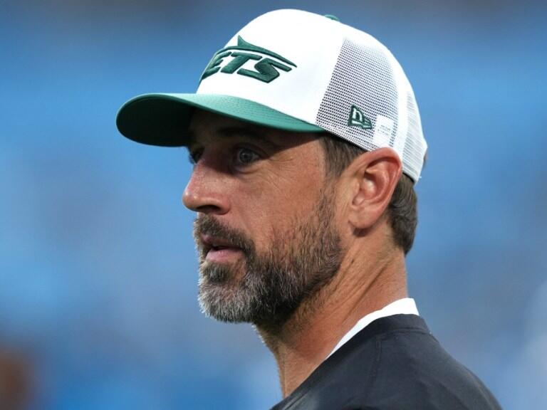 Aaron Rodgers NFL Retirement Rumors Explained