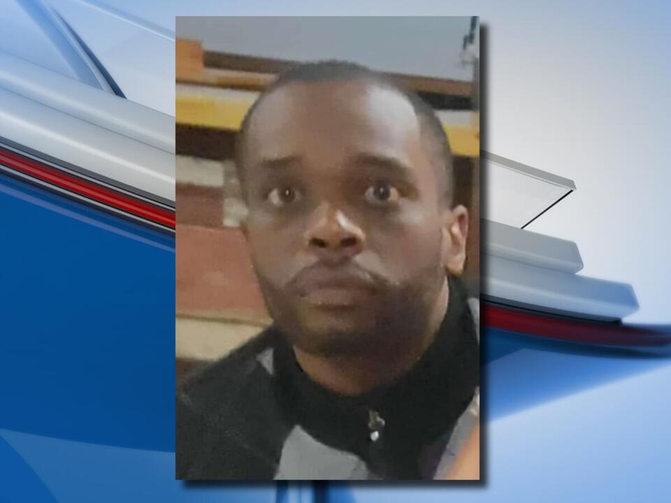 Lansing police ask public for help in finding missing endangered man Lansing police ask public for help in finding missing endangered man