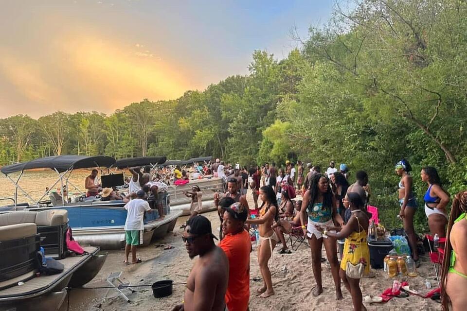 Black Boat weekend brings Caribbean flavor and community to Lake Norman ...