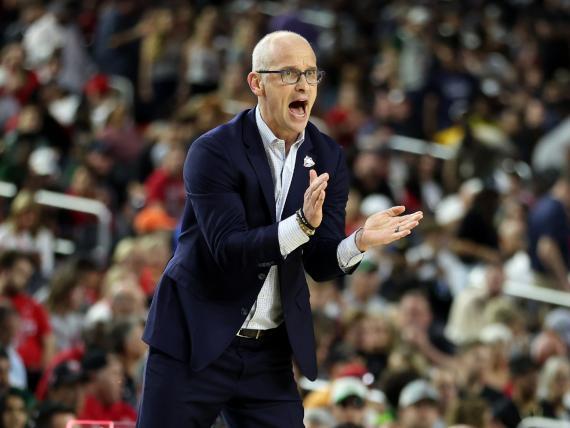 Dan Hurley rejects Lakers: Why UConn coach was smart to pass on one of ...