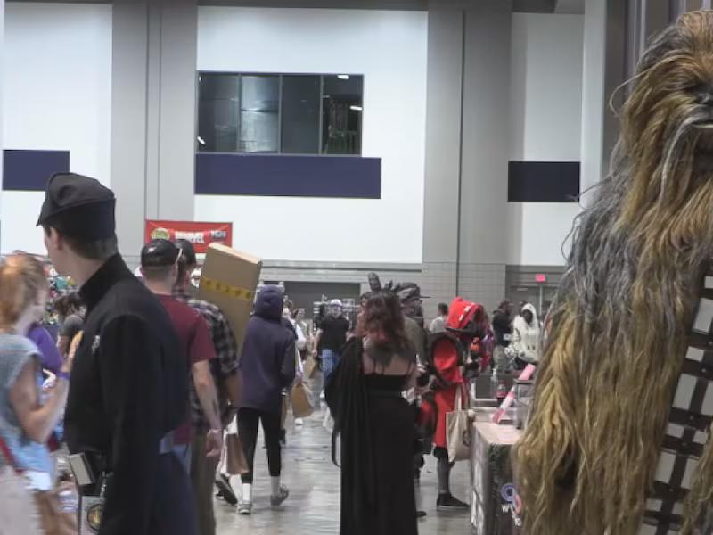 Thousands attend Savannah Comic Convention