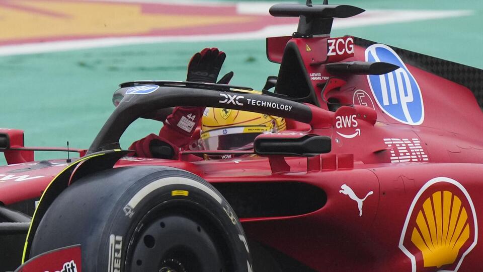 Lewis Hamilton says driving a Ferrari F1 car for first time was ...