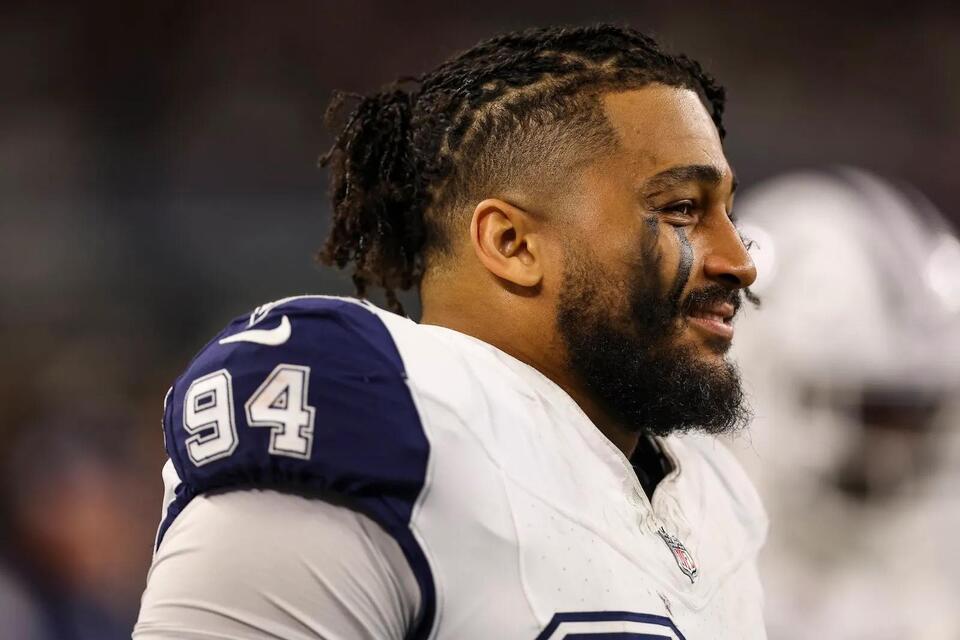 ‘Self-Inflicted Gunshot Wound’ NFL Player Dies During Police Chase ...