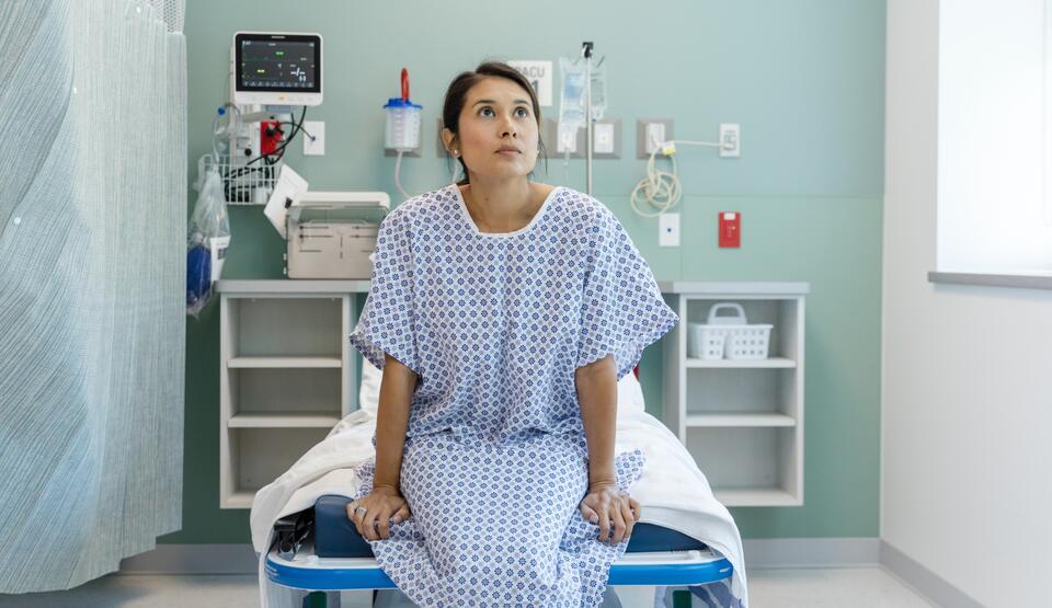 ER Staff Show Olympic Level Patience During Viral Patient Meltdown That ...