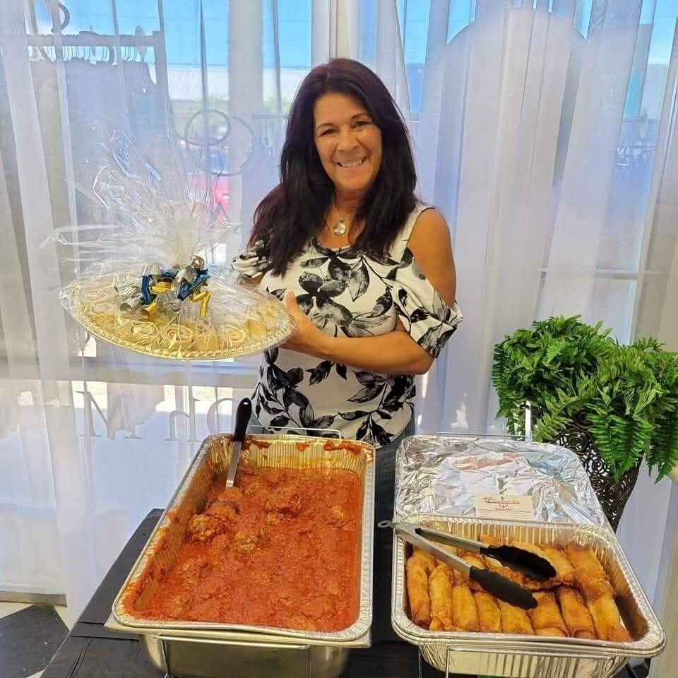FIERCE: Self-taught chef creates community through her cuisine - NewsBreak