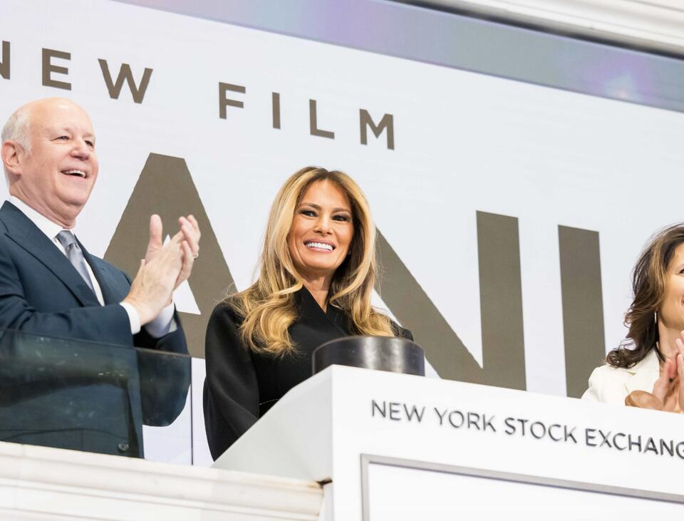 🎥First lady rings opening bell at New York Stock Exchange - NewsBreak