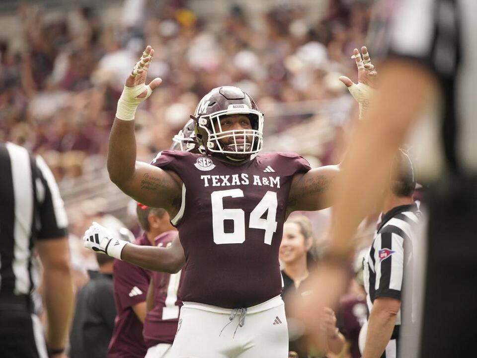 Patriots keep adding to offense, draft Layden Robinson, Javon Baker in ...