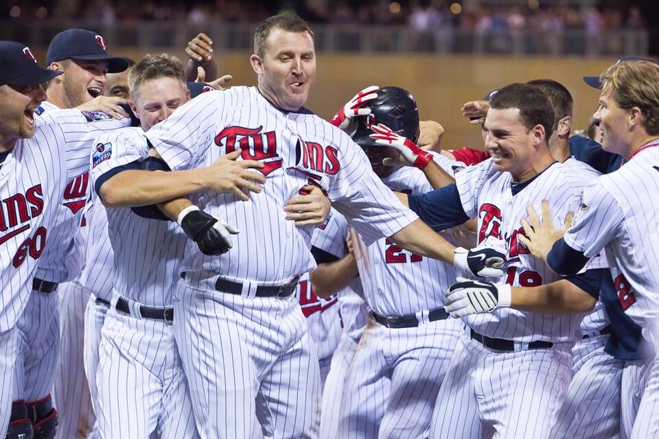 Greatest Twins Moments & Performances: A Twinkie Town Definitive List ...