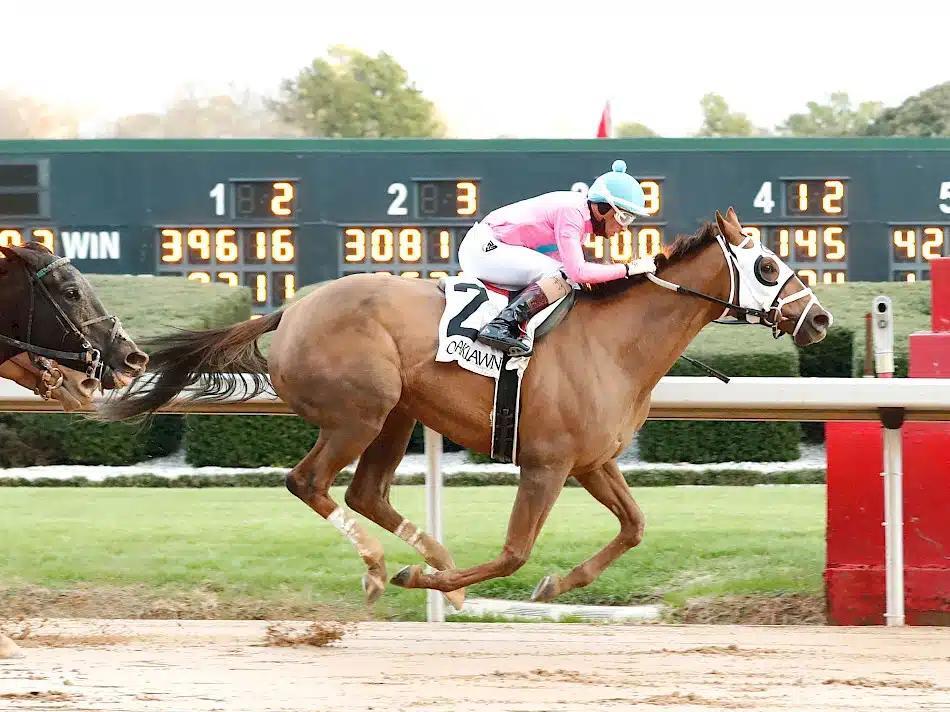Oaklawn Park Barn Notes: Vasquez Wins 300th Race in Hot Springs