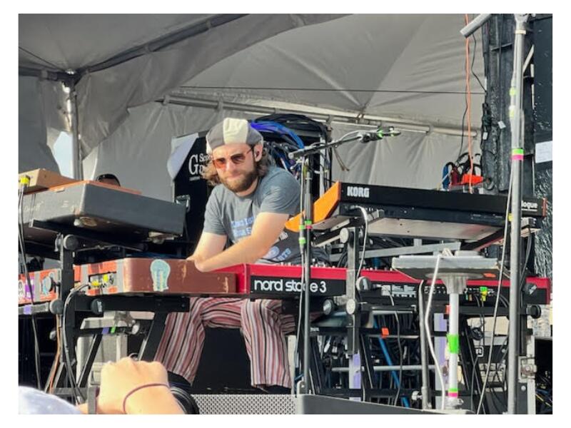 The 2 Islanders who took the stage with ‘Dogs In A Pile’ at GSB Music Fest