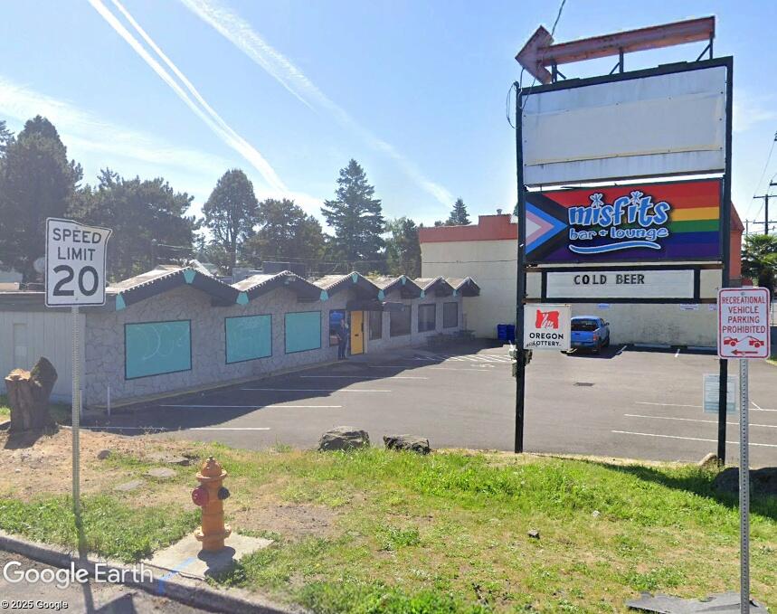 Pickle Back Tavern Taking Over Former Misfits Bar Space - NewsBreak