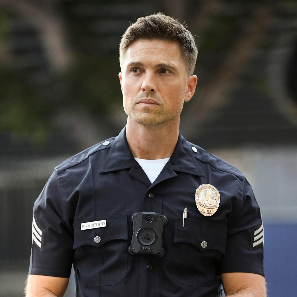 Eric Winter Reveals a Surprise Career Move—and ‘The Rookie’ Fans Are ...