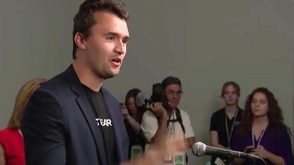 Officials warn residents of Charlie Kirk text scam - NewsBreak