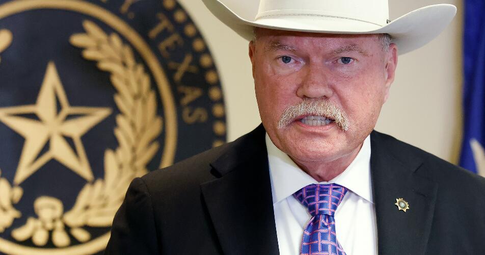 Tarrant County sheriff address death of inmate after he was pepper ...