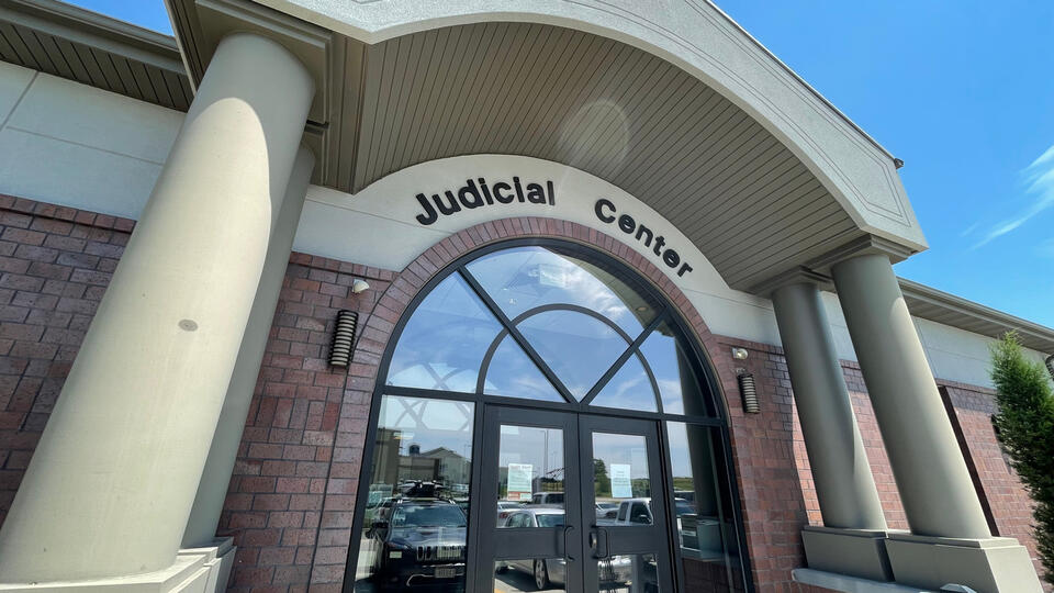 Arapahoe man takes plea deal in fatal crash case - NewsBreak