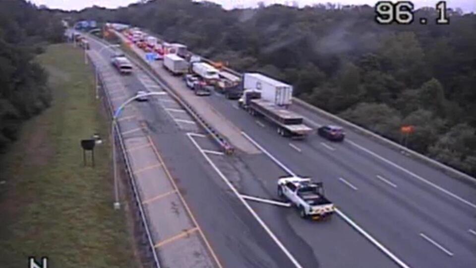 Crash closes all lanes on I-95 near Exit 100 in Cecil County; drivers ...
